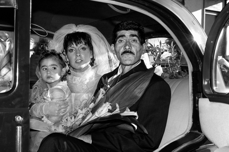 Romanzo Italiano: le immagini di Carlisi e Cito incontrano la musica di Davide Ferro - Fotografia.it